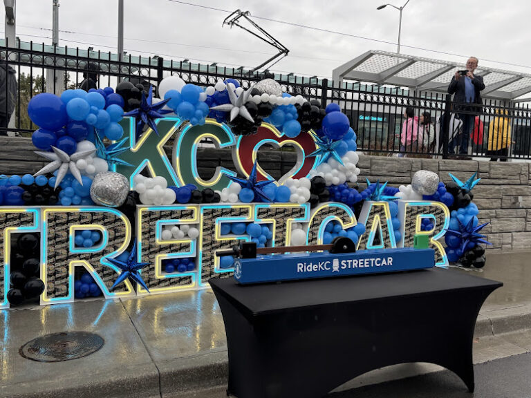 KC Streetcar Riverfront Extension Set to Open May 18 - Missouri Public ...